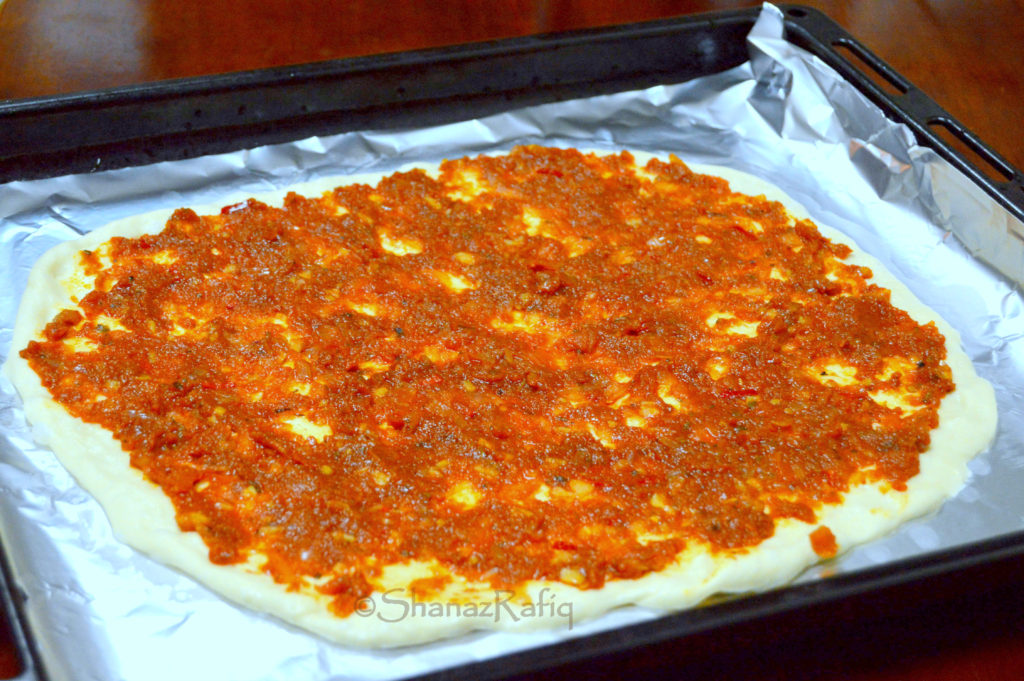Spicy Chicken Pizza - Pizza - Shanaz Rafiq Recipes - Spicy Chicken Pizza